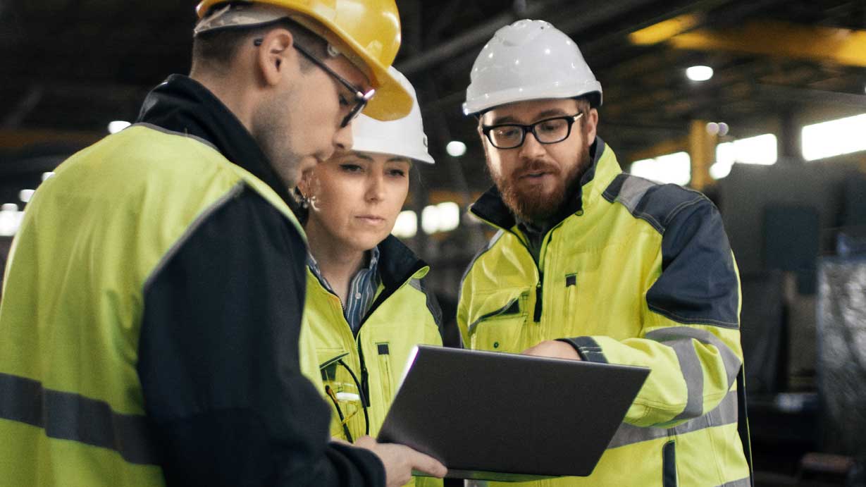 Real-time Jobsite Collaboration Software | Fieldlens by RedTeam